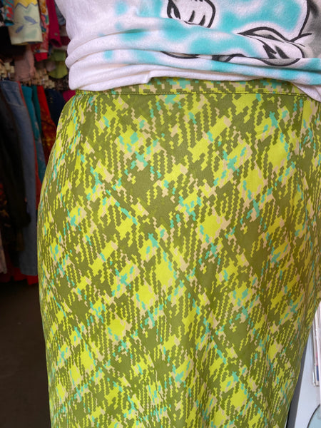 Y2K Venezia Pixelated Skirt – Proud Mary Fashion